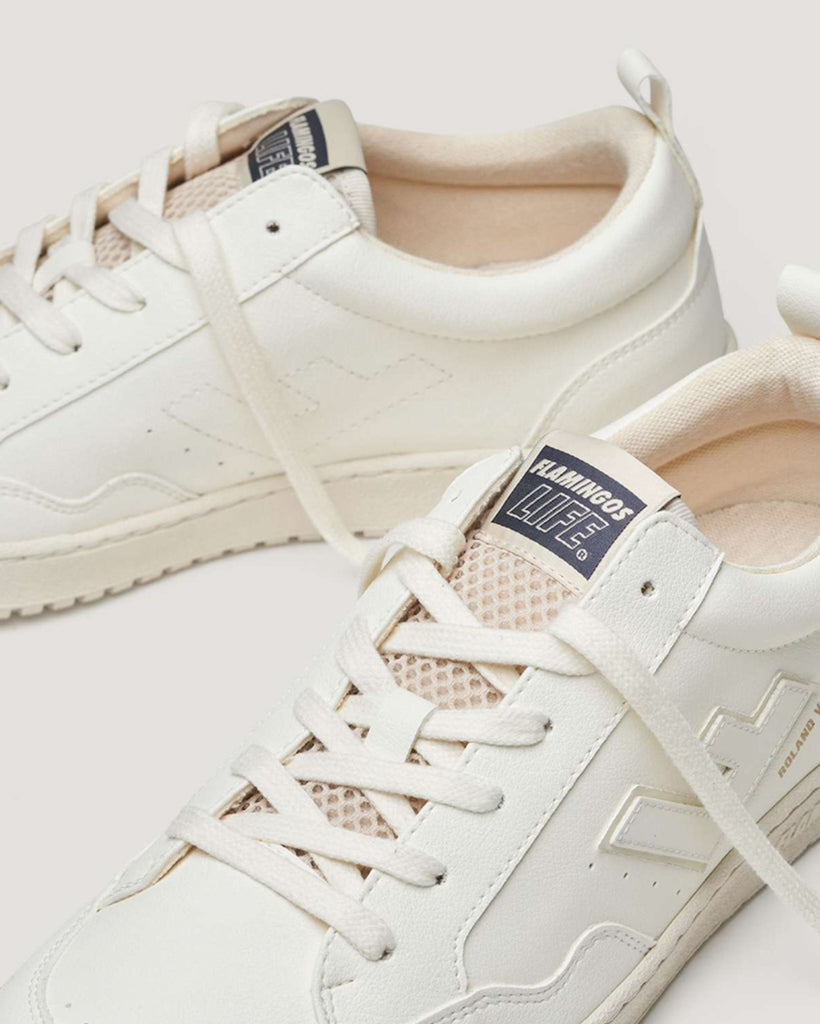Flamingos Life Sneakers | Roland V.10 Triple Panna – ORNAMENT