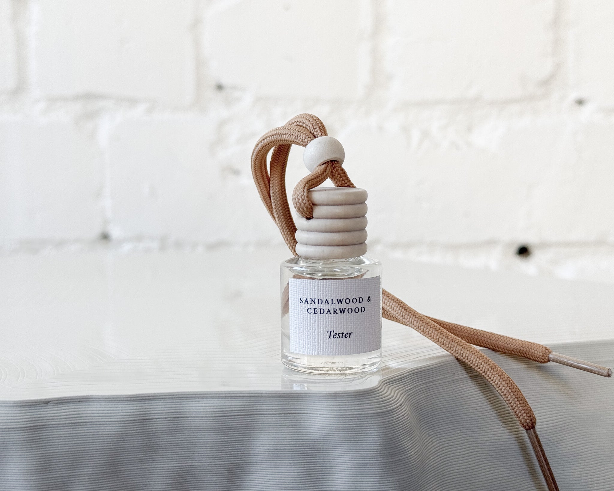 Car Diffuser | Sandalwood & Cedarwood – ORNAMENT